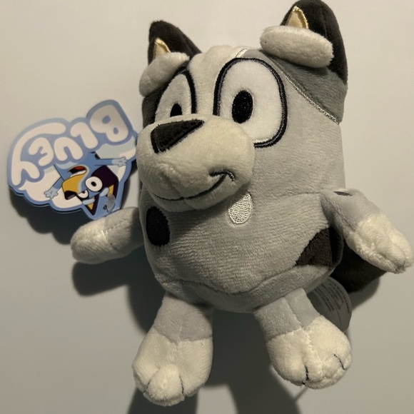 moose toys | Toys | Bluey Friends Muffin 65 Tall Plush | Poshmark